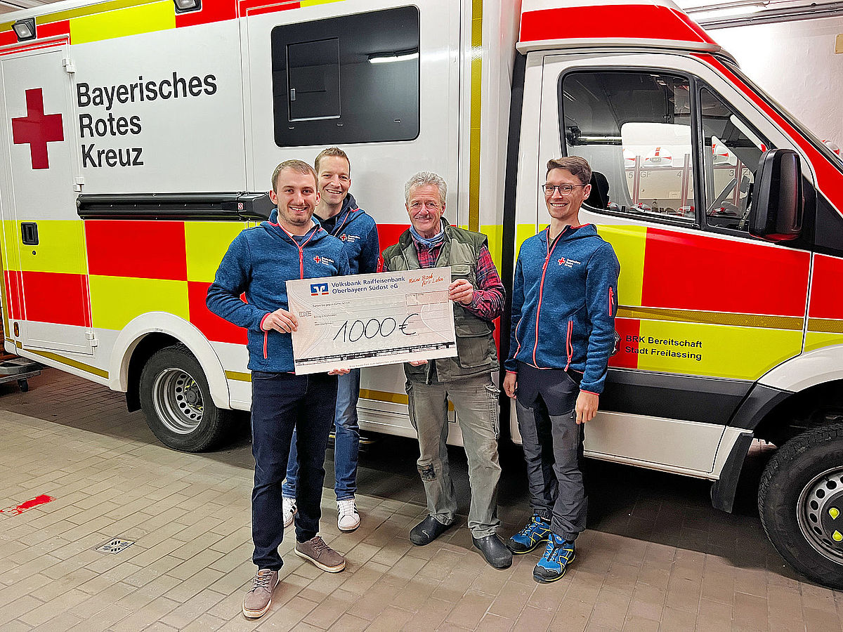 Großzügige Spende für die BRK-Bereitschaft Stadt Freilassing durch ...